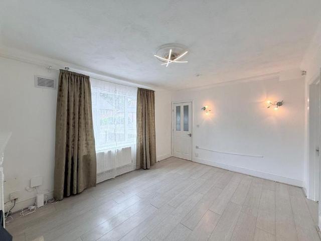 3 bedroom property to rent