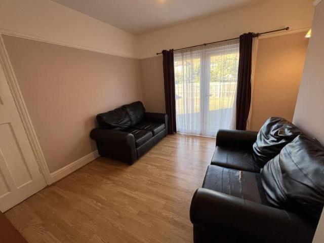 3 bedroom property to rent