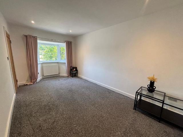 3 bedroom property to rent