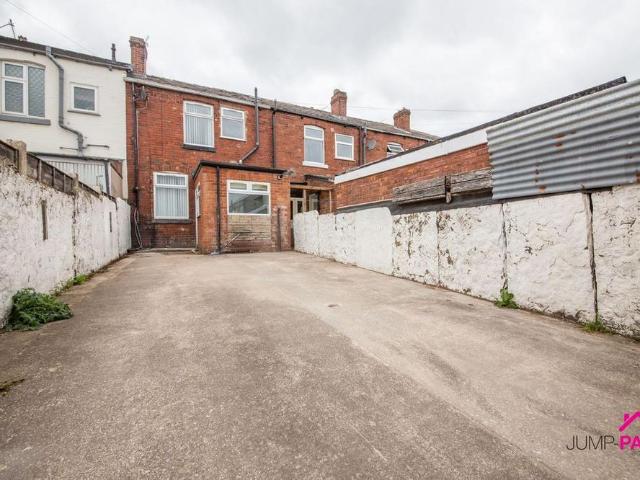 3 bedroom property to rent