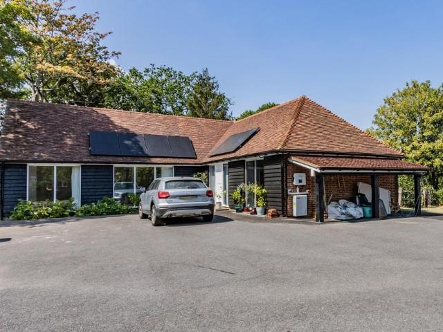 3 bedroom property to rent
