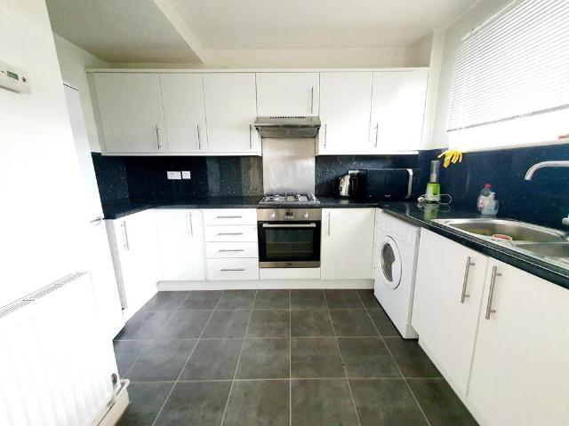 3 bedroom property to rent