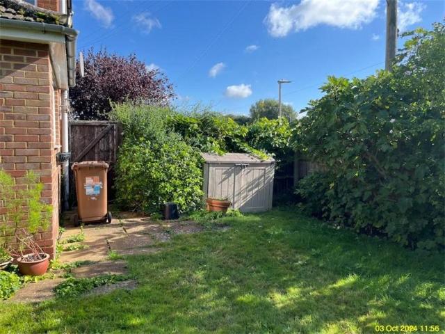 3 bedroom semi detached house to rent