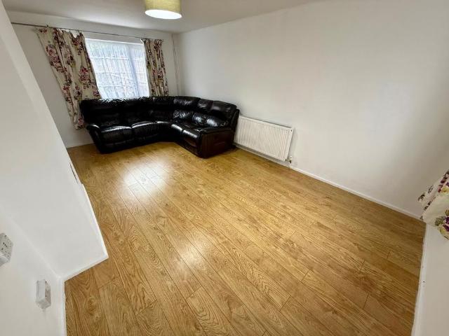 3 bedroom property to rent
