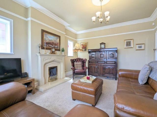 3 bedroom property to rent