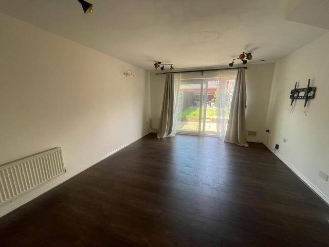 3 bedroom property to rent