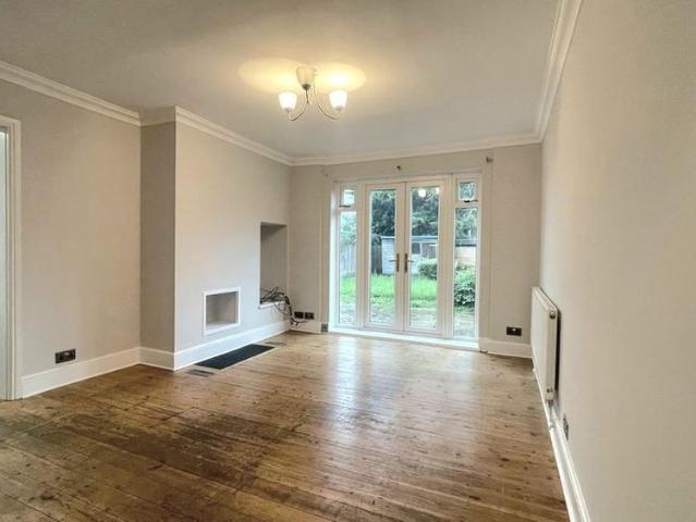 3 bedroom property to rent
