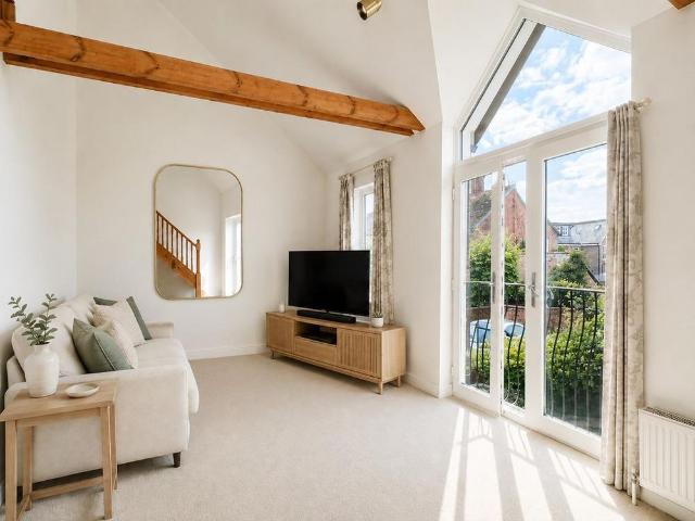 3 bedroom property to rent