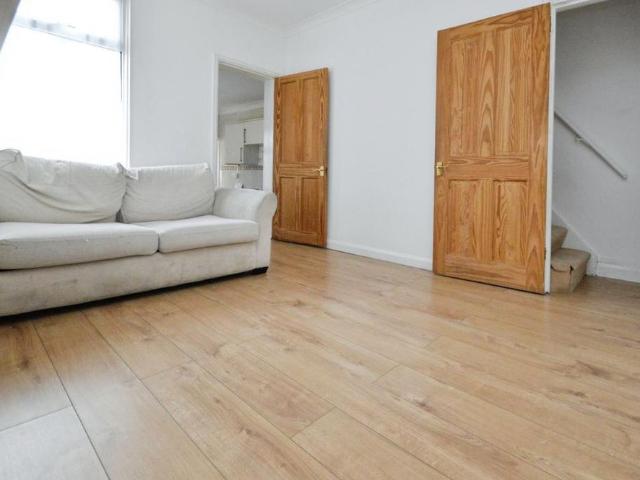 3 bedroom property to rent