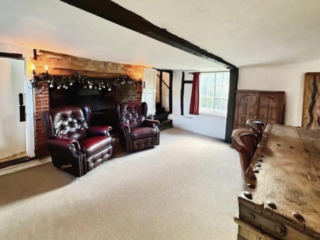 3 bedroom property to rent