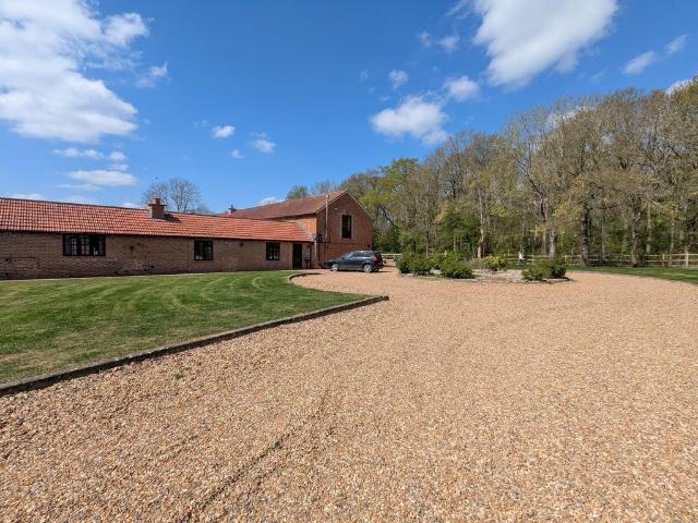 3 bedroom property to rent
