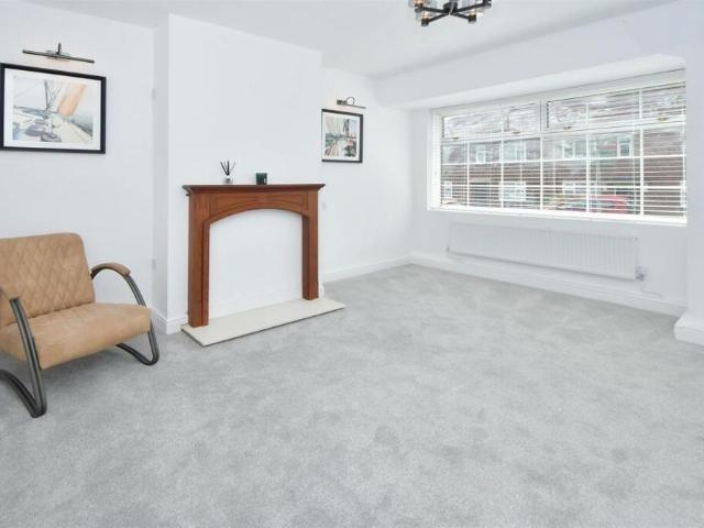 3 bedroom property to rent