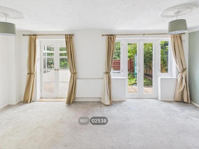 3 bedroom property to rent