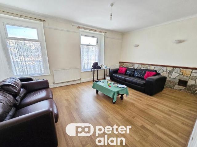 3 bedroom property to rent