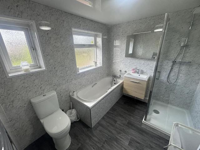 3 bedroom property to rent