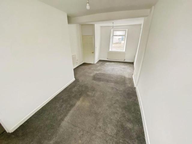 3 bedroom property to rent