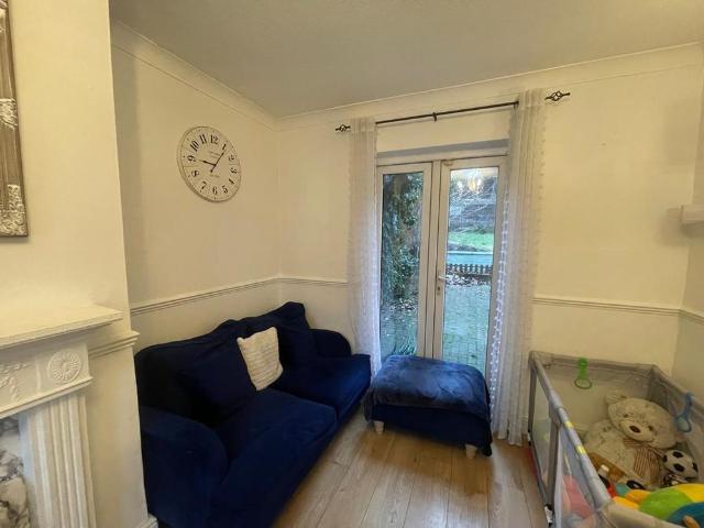 3 bedroom property to rent