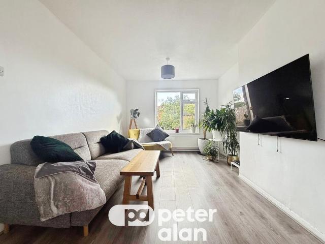 3 bedroom property to rent