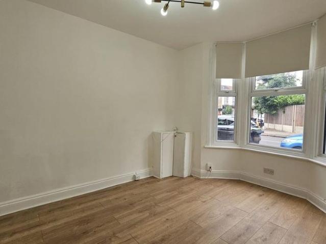 3 bedroom property to rent