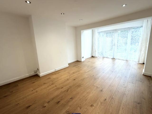 3 bedroom property to rent