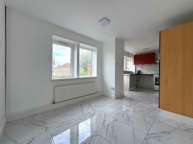 3 bedroom property to rent
