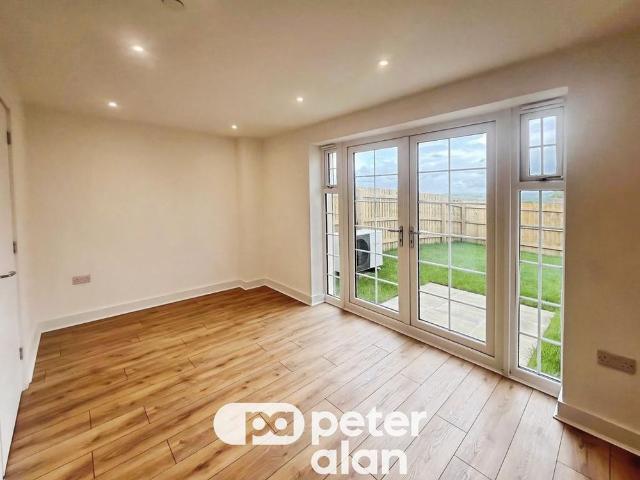 3 bedroom property to rent