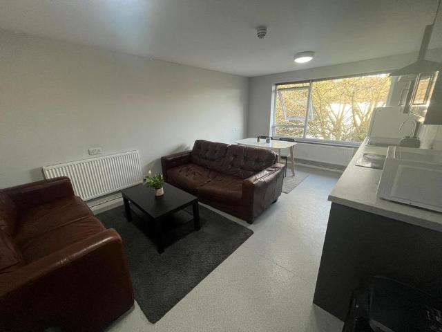 3 bedroom property to rent