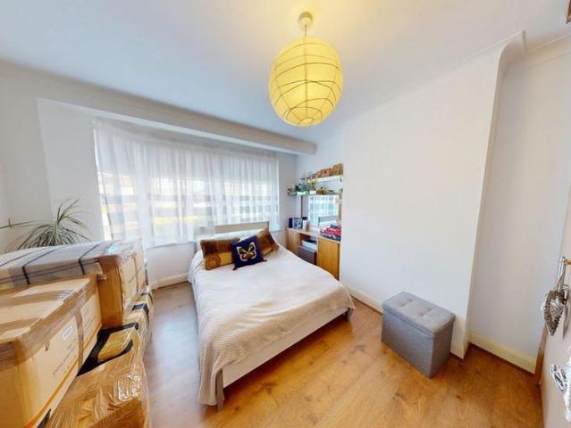 3 bedroom property to rent