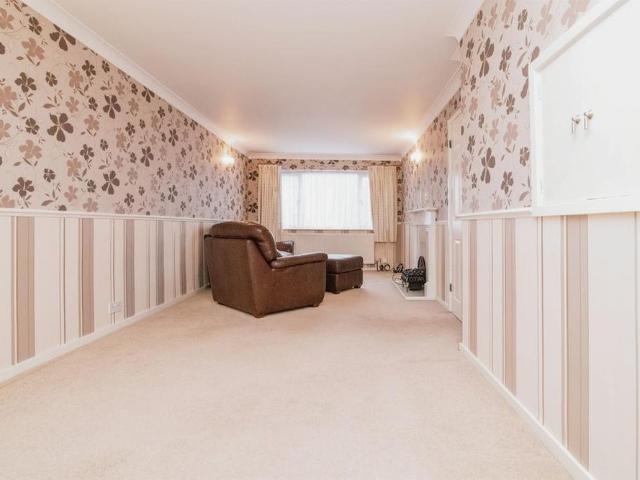 3 bedroom property to rent