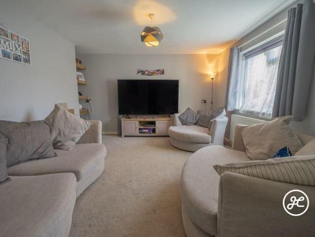 3 bedroom property to rent