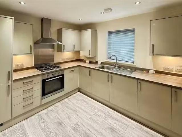 3 bedroom Property to rent, Farleigh Road, Canterbury, CT2 £1.