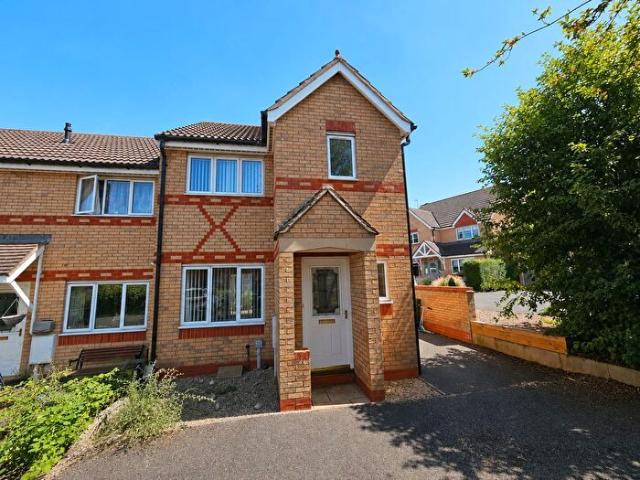 3 Bedroom Property To Rent In Thatch Meadow Drive, Market Harborough, LE16