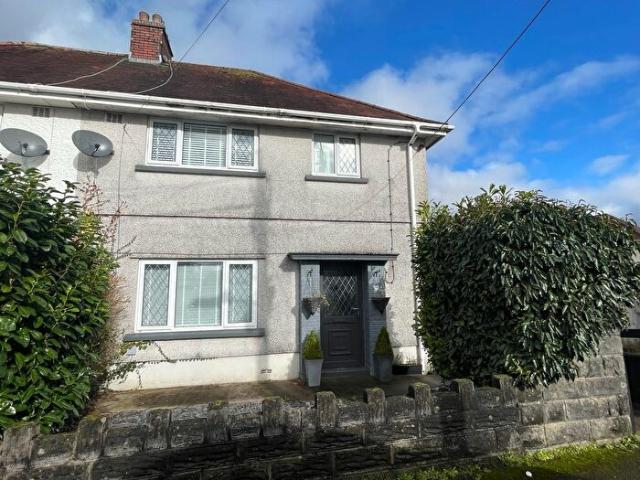 3 Bedroom Property To Rent In Ffos Yr Efail Terrace, Abertawe, SA4