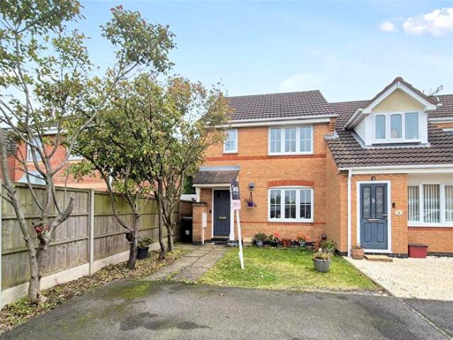3 Bedroom Property To Rent In Headingley Close, Coalville, LE67