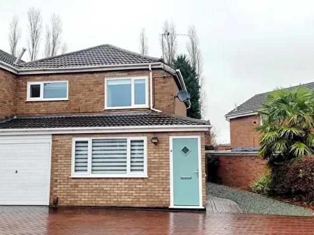 3 Bedroom Property To Rent In Malvern Crescent, Ashby De La Zouch, LE65