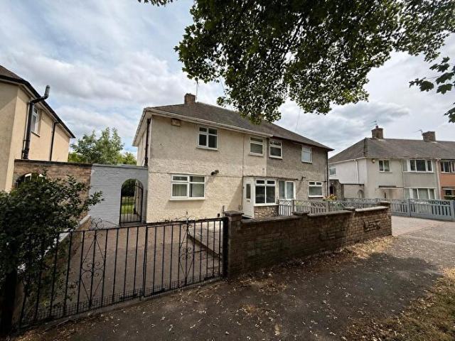 3 Bedroom Property To Rent In Rivergreen, Nottingham, NG11