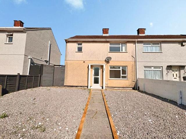 3 Bedroom Property To Rent In Southville Road, Sandfields, Port Talbot, SA12