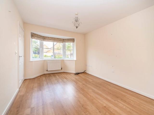 3 bedroom property to rent Laxton Way, Bedford, Bedfordshire, MK41