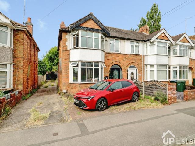 3 bedroom property to rent on Arundel Road, Coventry