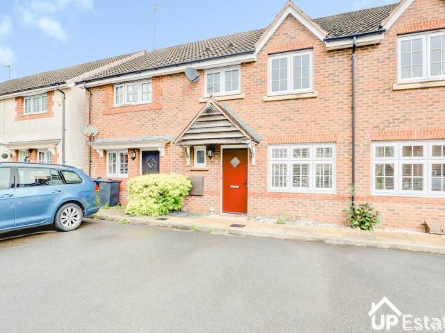 3 bedroom property to rent on Sheelin Crescent, Eliot's View,…