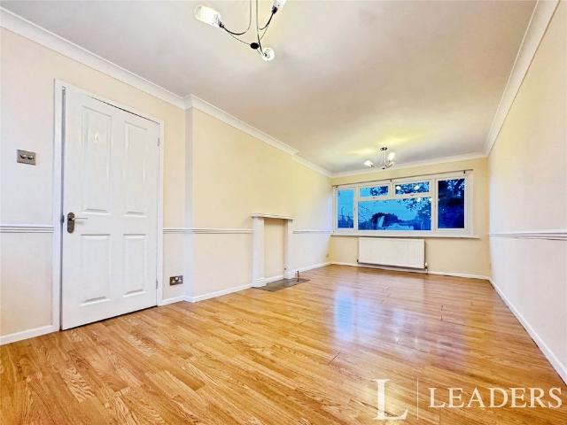 3 bedroom property to rent Spencers Croft, Harlow, CM18