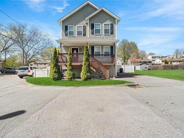 3 bedroom, Providence RI 02904 LS102669065