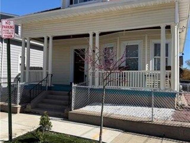 3 bedroom, Providence RI 02905 102121487
