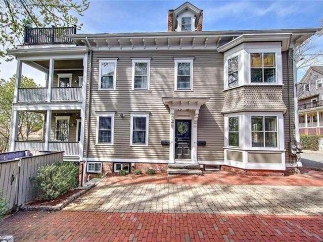 3 bedroom, Providence RI 02906 102445108