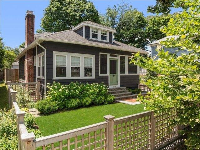 3 bedroom, Providence RI 02906 105080905