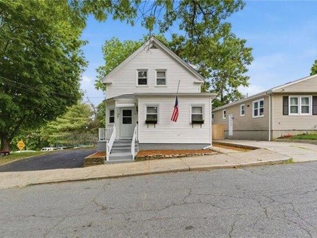 3 bedroom, Providence RI 02908 103968342