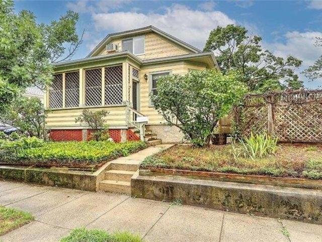 3 bedroom, Providence RI 02908 104759212