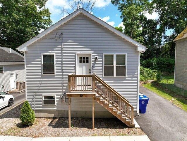 3 bedroom, Providence RI 02908 104788571