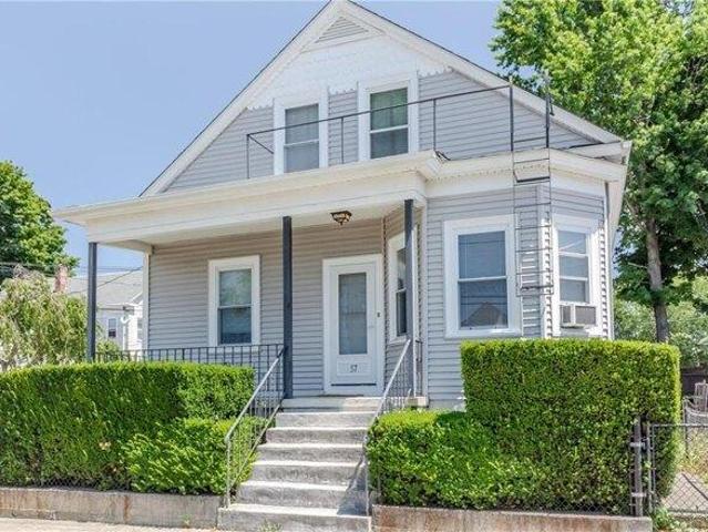 3 bedroom, Providence RI 02908 104810350
