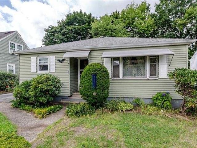 3 bedroom, Providence RI 02908 105108143